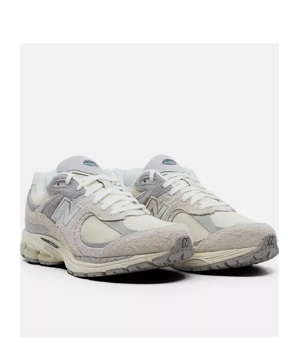 NEW BALANCE 2002r 'linen' Lace-up Sneakers