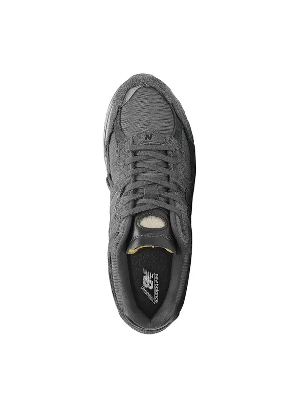 NEW BALANCE 2002r Lace-up Sneakers