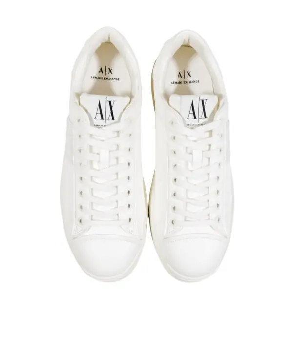 Armani Exchange Round-toe Low-top Casual Shoes