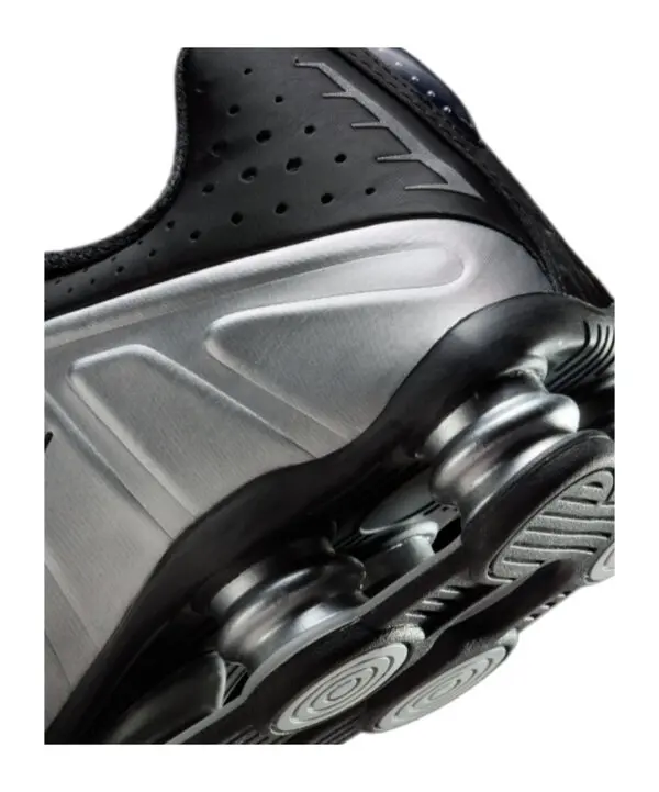 Nike Shox R4 Lace-up Sneakers