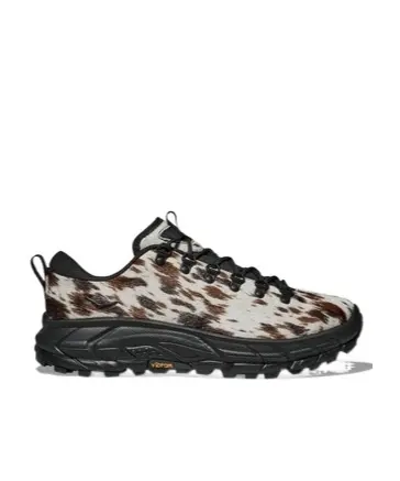 Hoka One One Tor Summit Sneaker