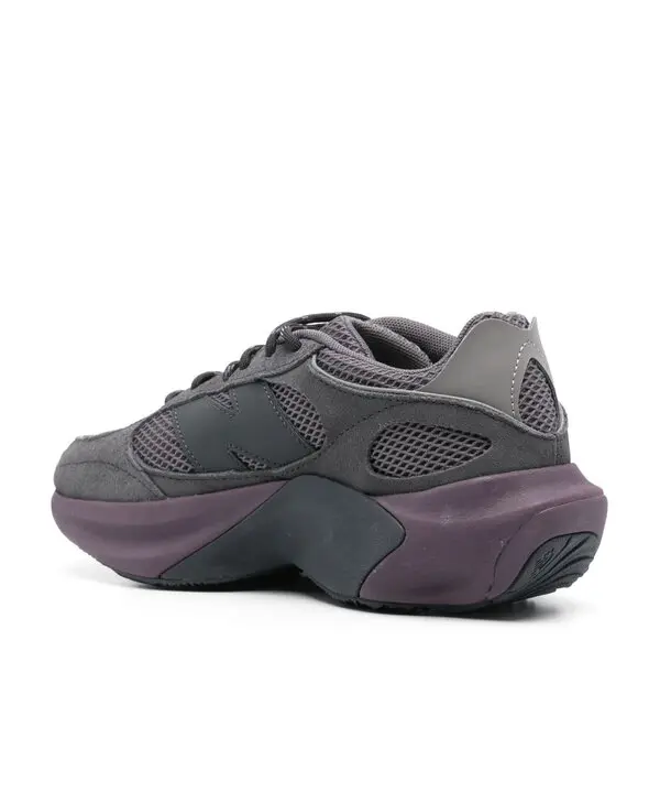 NEW BALANCE Laced Sneakers