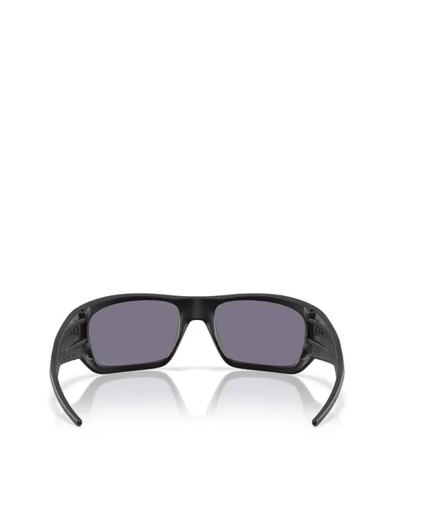 Oakley Geometric Sunglasses