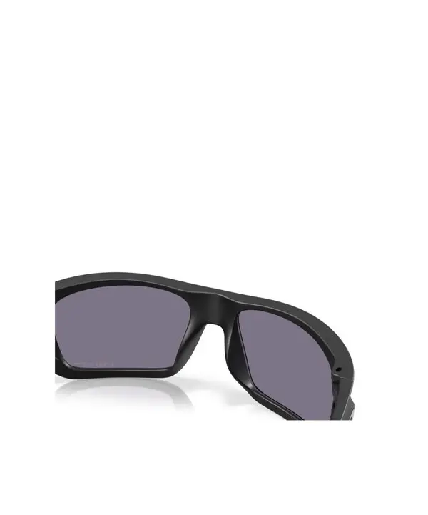 Oakley Geometric Sunglasses