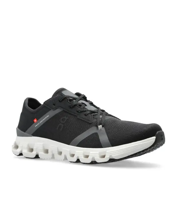 On Cloud X 4 Ad Trainers