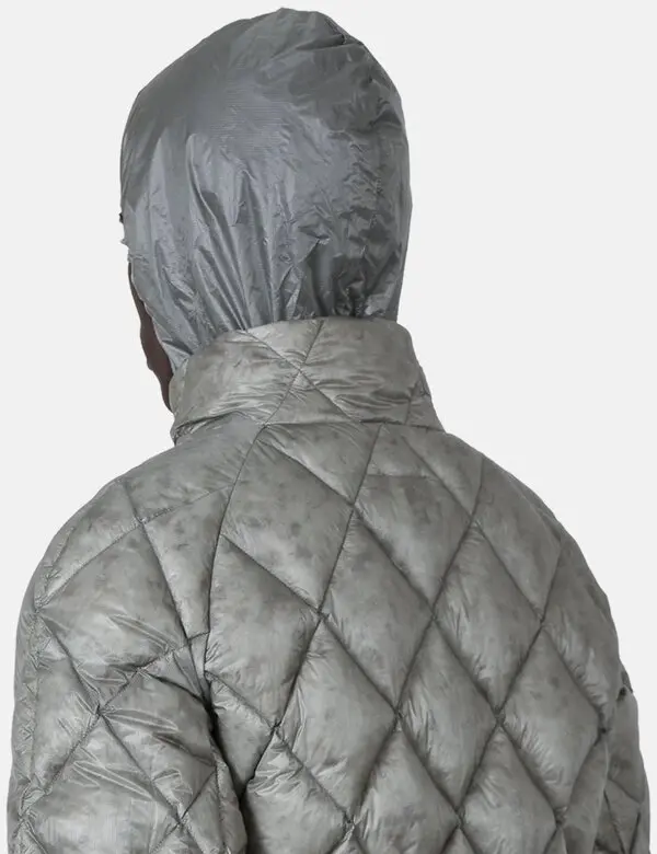 ROA Diamond-quilted Hooded Jacket