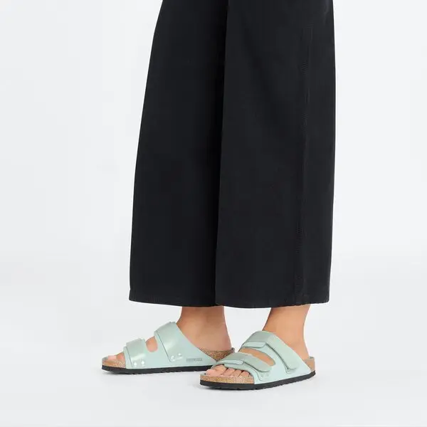 BIRKENSTOCK Uji Leather Sandals