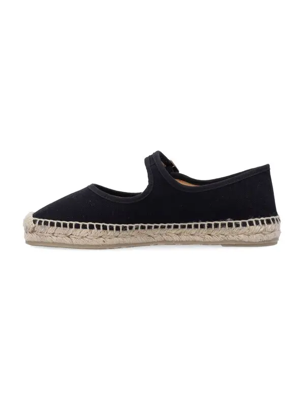 CastaÑer Round Toe Flat Shoes