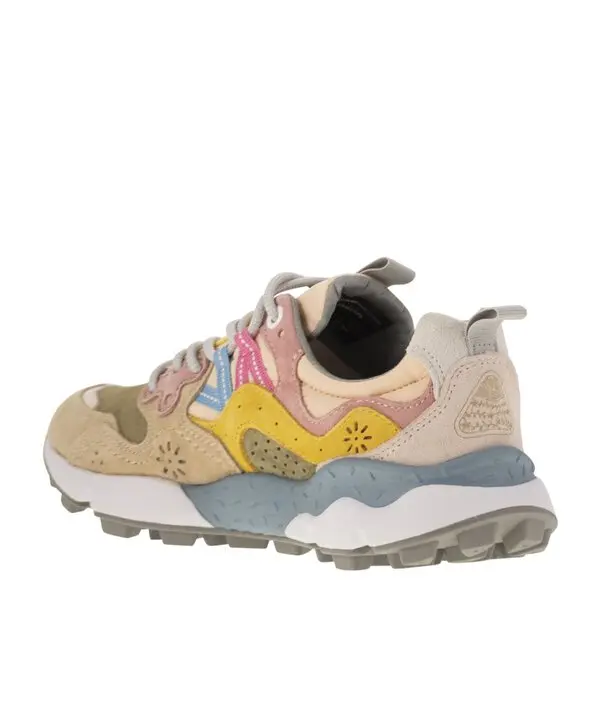 FLOWER MOUNTAIN Round-toe Sneakers