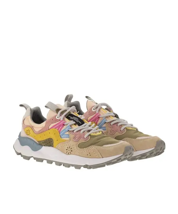 FLOWER MOUNTAIN Round-toe Sneakers