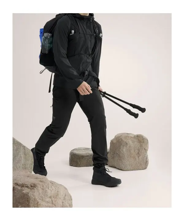 Arc'teryx Lightweight Zip-up Hooded Jacket