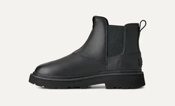 UGG Chelsea Lug Ankle Boots