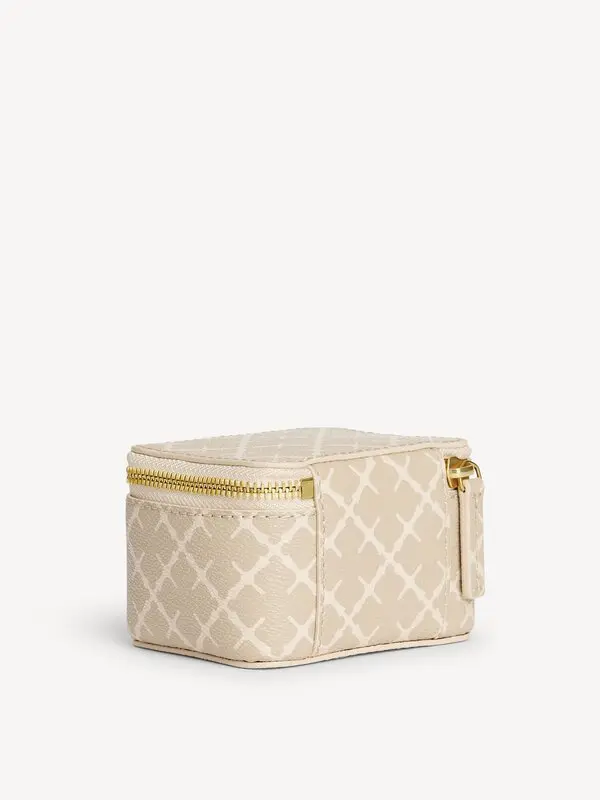 BY MALENE BIRGER Geometric Zipped Makeup Bag