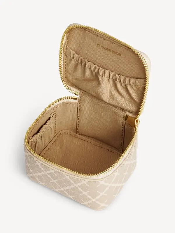 BY MALENE BIRGER Geometric Zipped Makeup Bag