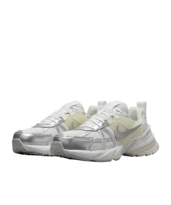 Nike V2k Run Lace-up Sneakers