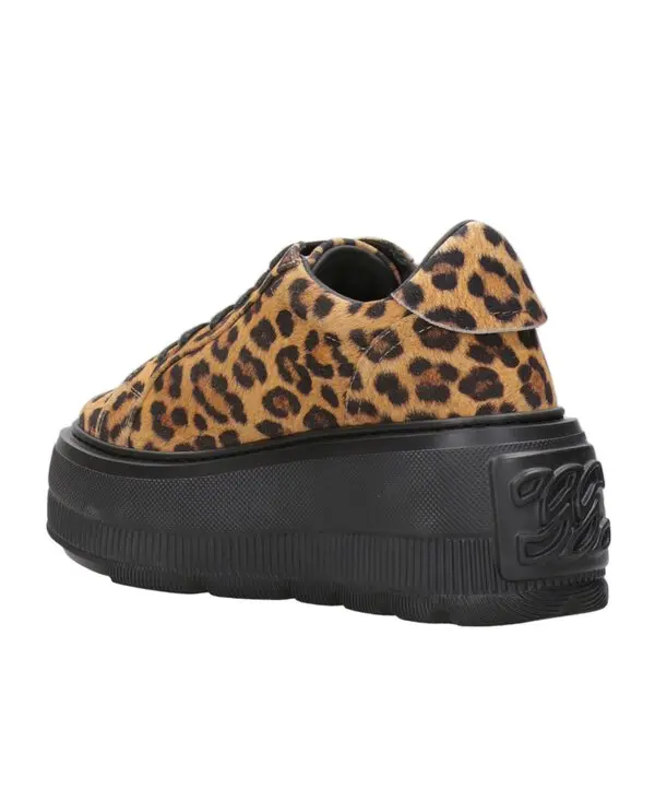 Casadei Round-toe Low-top Casual Shoes