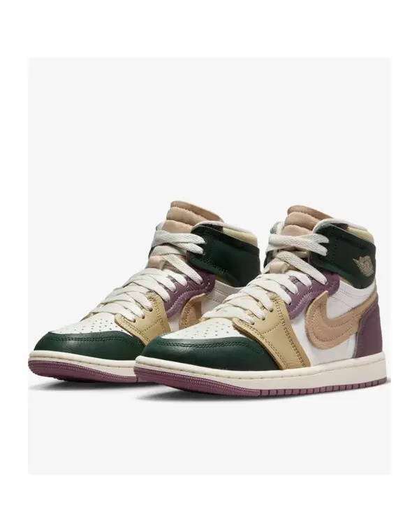 Nike Mm High 'galactic Jade' Sneakers