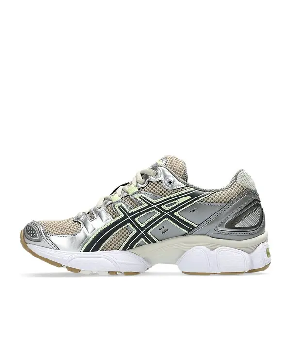 Asics Gel-nimbus 9 Lace-up Sneakers - White