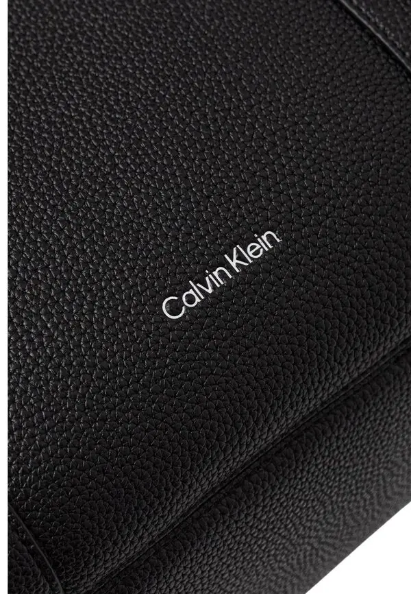 Calvin Klein Zippered Shoulder Bag