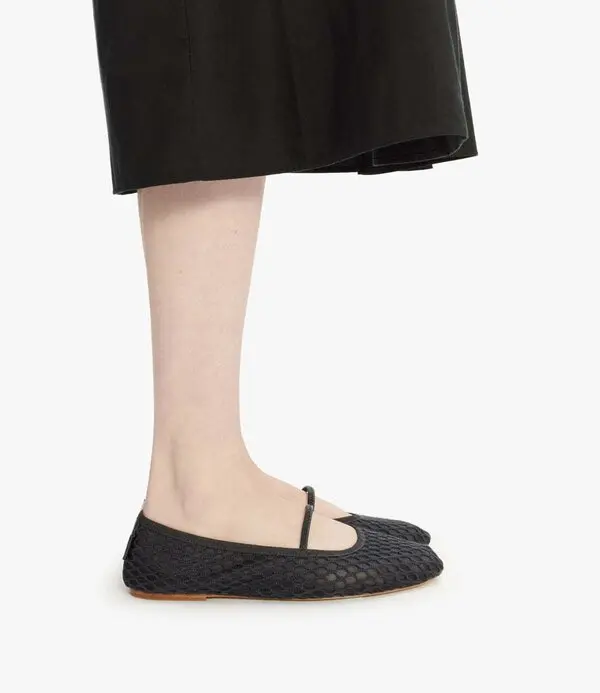 A.p.c. Swan Round Toe Ballerinas