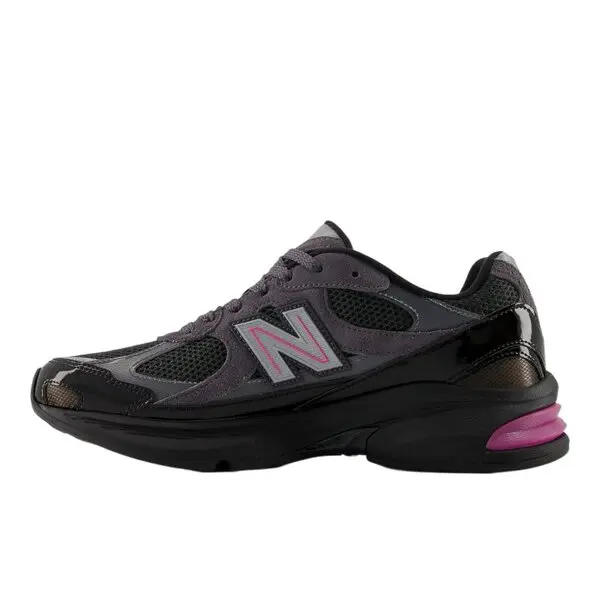 NEW BALANCE 2010 Mesh Panelled Sneakers