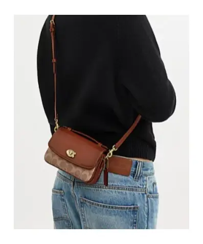 COACH Cassie 17 Cross-body Bag