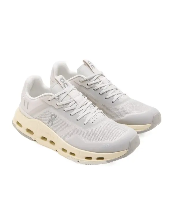 On Cloudnova Form 2 Tt Sneakers