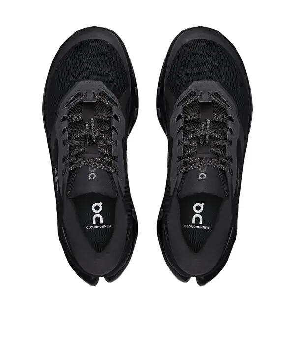 On Cloud Runner 3 Running Shoes
