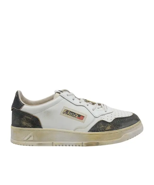 AUTRY Round-toe Casual Shoes