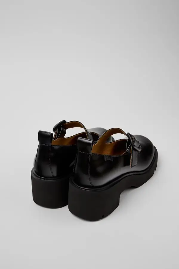 Camper Buckled Platform Pumps