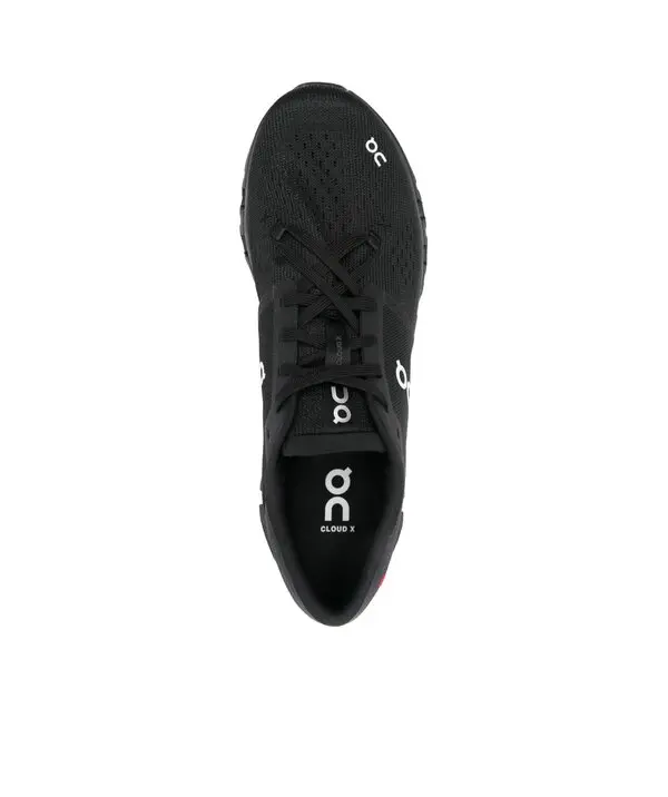 On Cloud X 4 Low-cut Sneakers