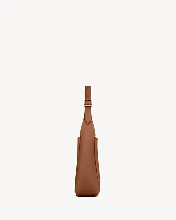 Saint Laurent Le 5 À 7 Supple Small Grained Leather Shoulder Bag - Fox