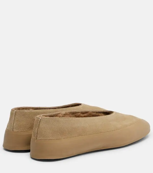 Le Monde Beryl Shearling-lined Suede Ballet Flats - Beige