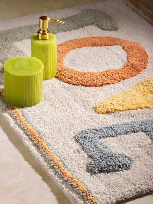 GAURI KOHLI Love Bath Mat 24"x36