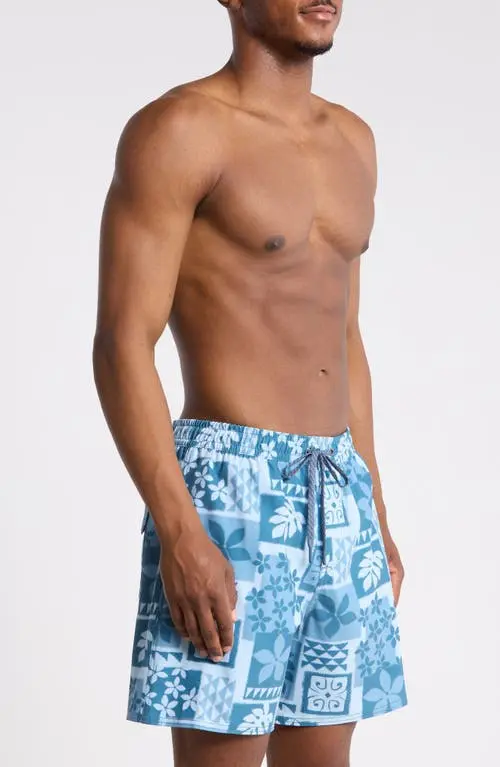 Quiksilver 17" Stretch Swim Trunks - Skyway