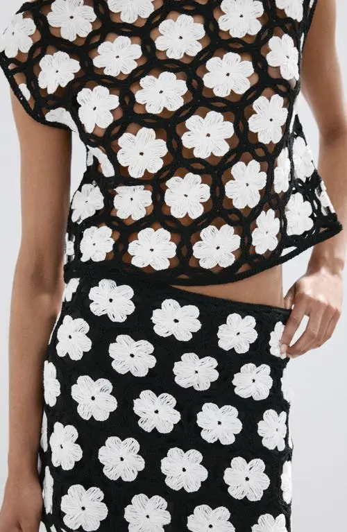 Mango Crochet Floral Mini Skirt