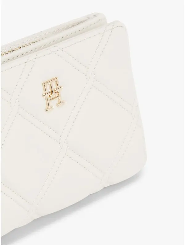 Tommy Hilfiger Quilted Bifold Wallet
