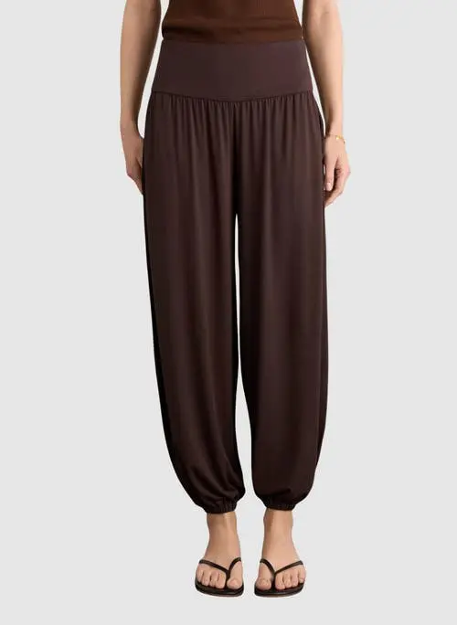 BAUKJEN Otis Jersey Balloon Trousers - Dark Chocolate