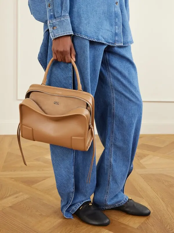 Loewe Amazona 180 Medium Leather Shoulder Bag - Brown