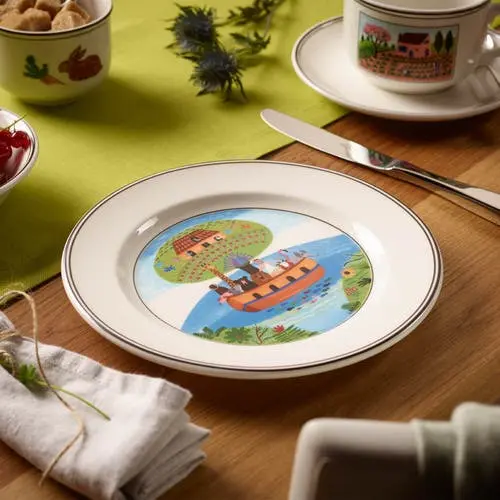 VILLEROY & BOCH Design Naif Salad Plate #2 Noah's Ark