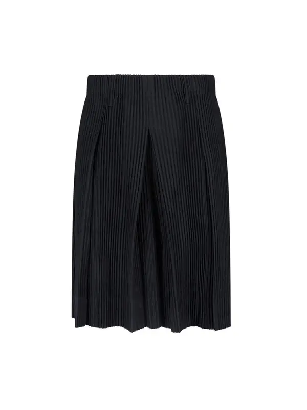 HOMME PLISSE Homme Plissé Pleated Shorts - Black