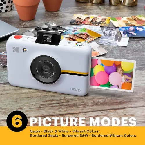 KODAK Step Camera Bundle + Zink Paper & Case
