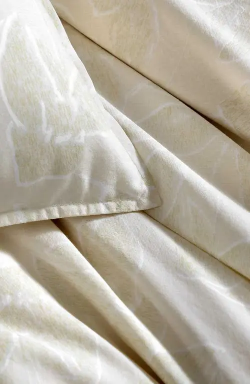 Calvin Klein Yellow Leaves 200 Thread Count Cotton Comforter & Shams Set