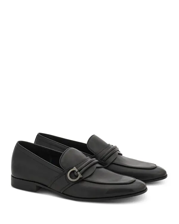 FERRAGAMO Gancini Ornament Moccasin Loafers - Nero
