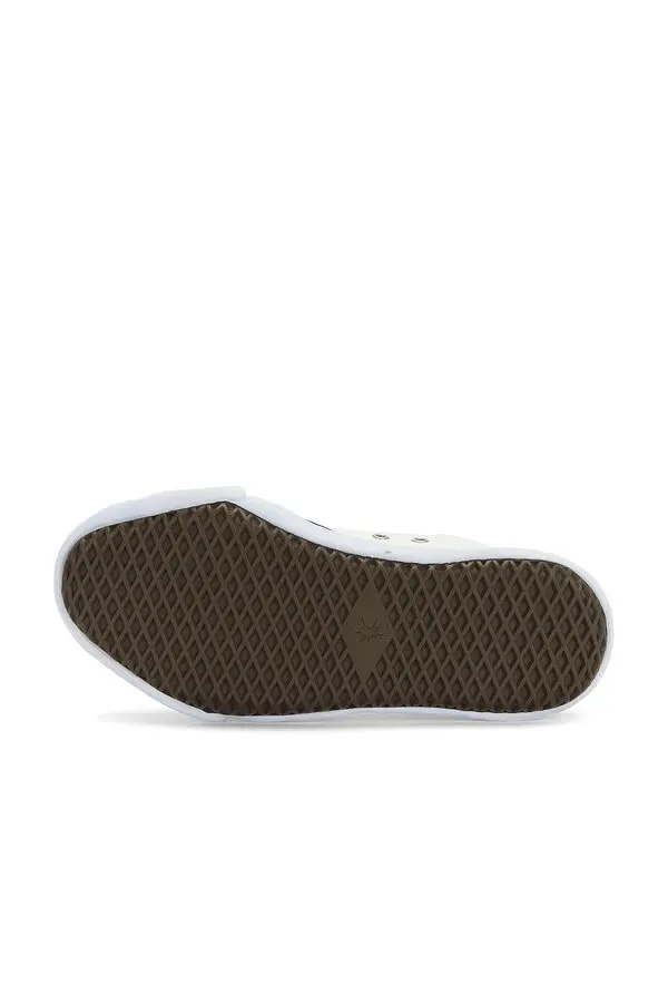 Mihara Yasuhiro Peterson Original Sole Canvas Low-top Sneaker - White