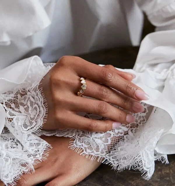 CECE JEWELLERY The Sweetheart Ring With Heart Shaped Diamonds