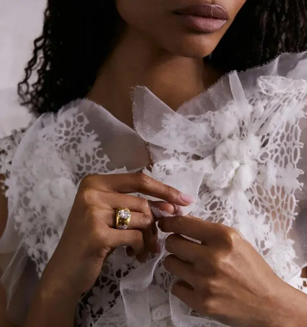 CECE JEWELLERY Secrets Of The Sea Ring With Oval Diamond