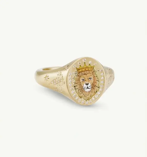 CECE JEWELLERY Warrior Ring With Enamel Lion Motif And Diamond Accents - Gold