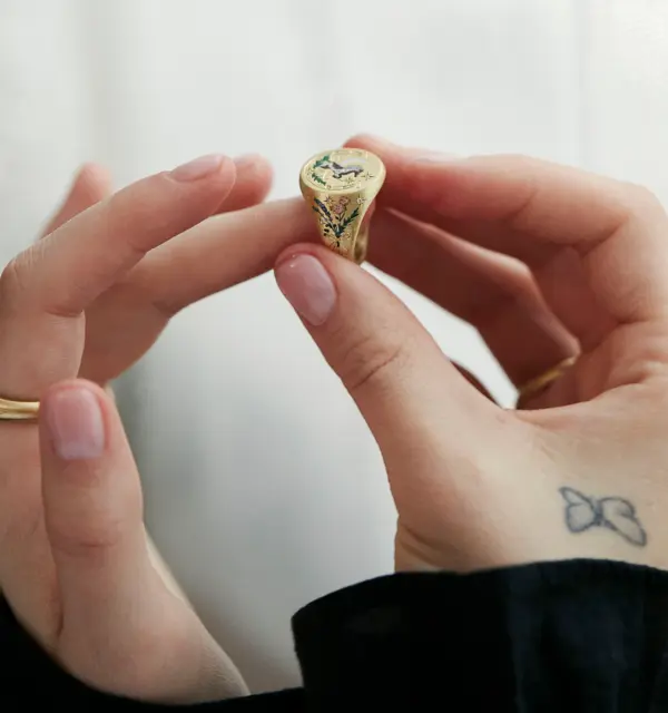 CECE JEWELLERY The Traveller’s Tale Signet Ring