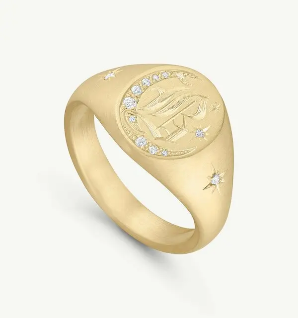 CECE JEWELLERY Old English Initial Signet Ring
